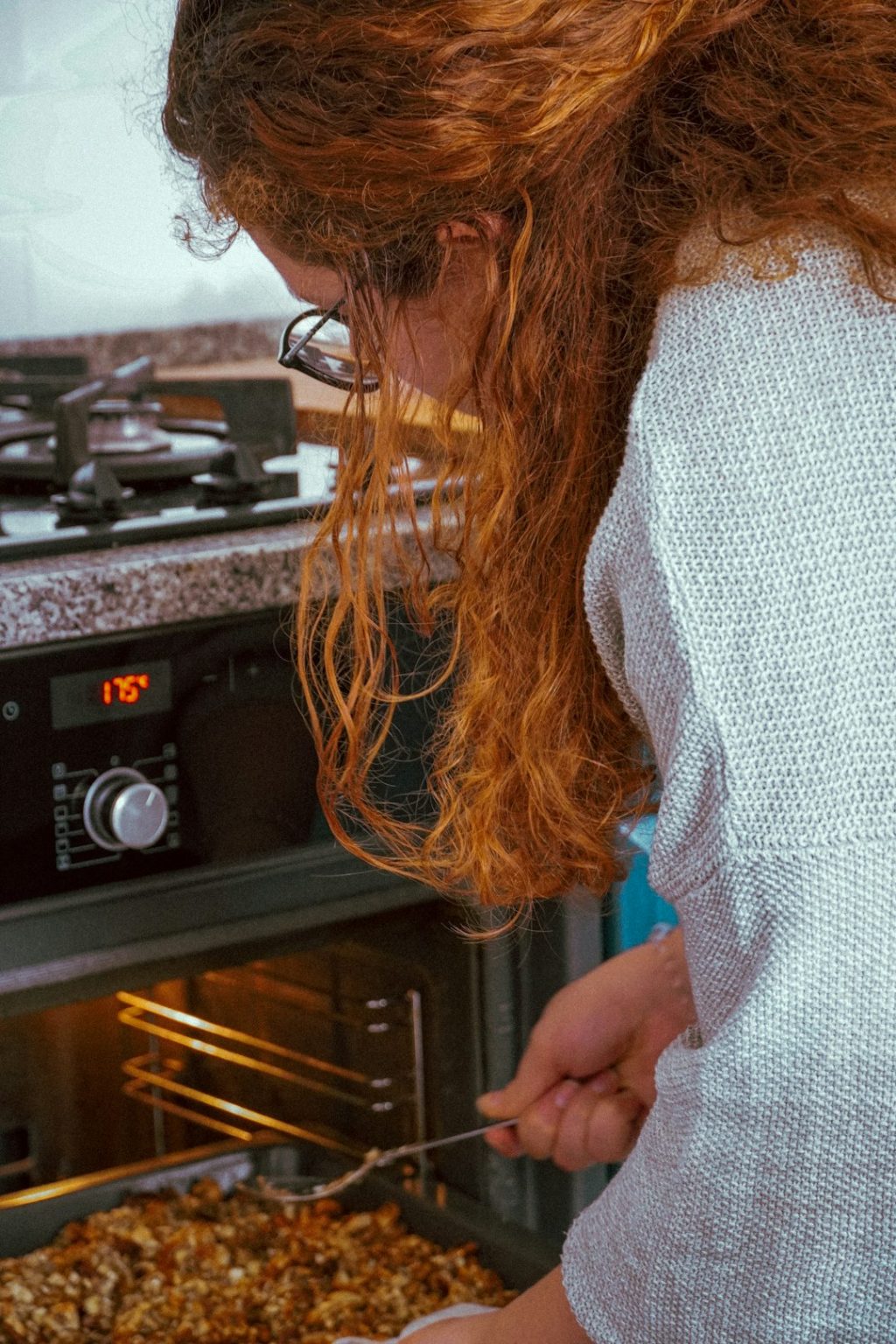 How Does the Tiny Kitchen Oven Work: Secrets to Efficient Cooking - My Blog